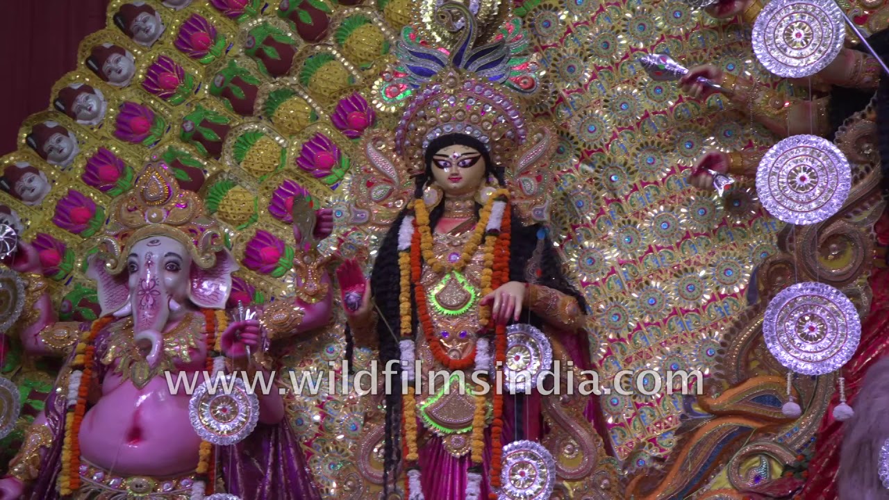 Idols of Goddess Durga at Mela ground pandal in C.R. Park, New Delhi ...