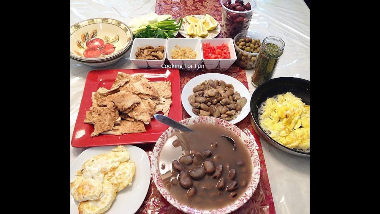 Traditional Iraqi Breakfast Fava Beans and Eggs"Bagla Bel Dehin ...