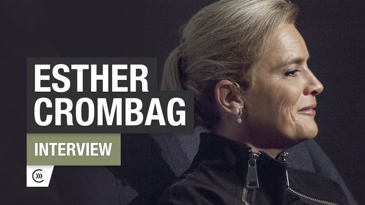 Esther Crombag - INTERVIEW @ Leadership Experience - YouTube