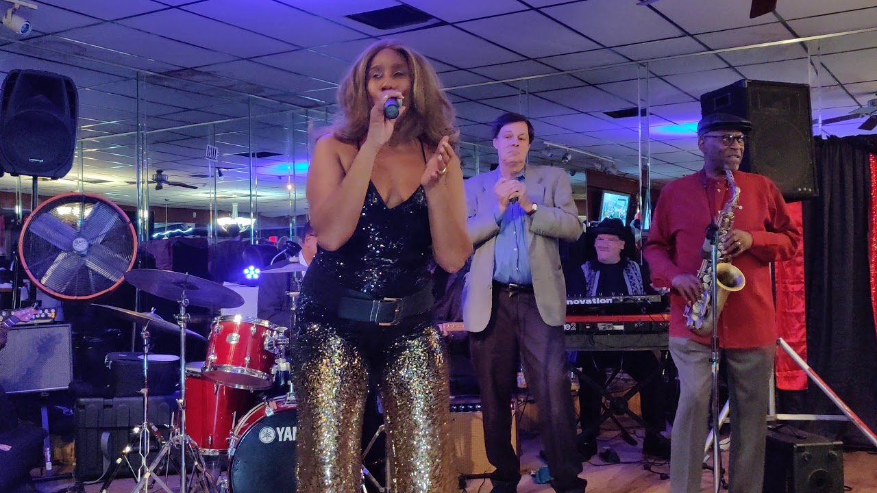 Lisa Chavous November 17, 2019 At The Crab Tavern Video by Daniel ...