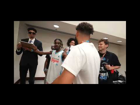 1:49 of dyadrian harding in the jidion game - YouTube