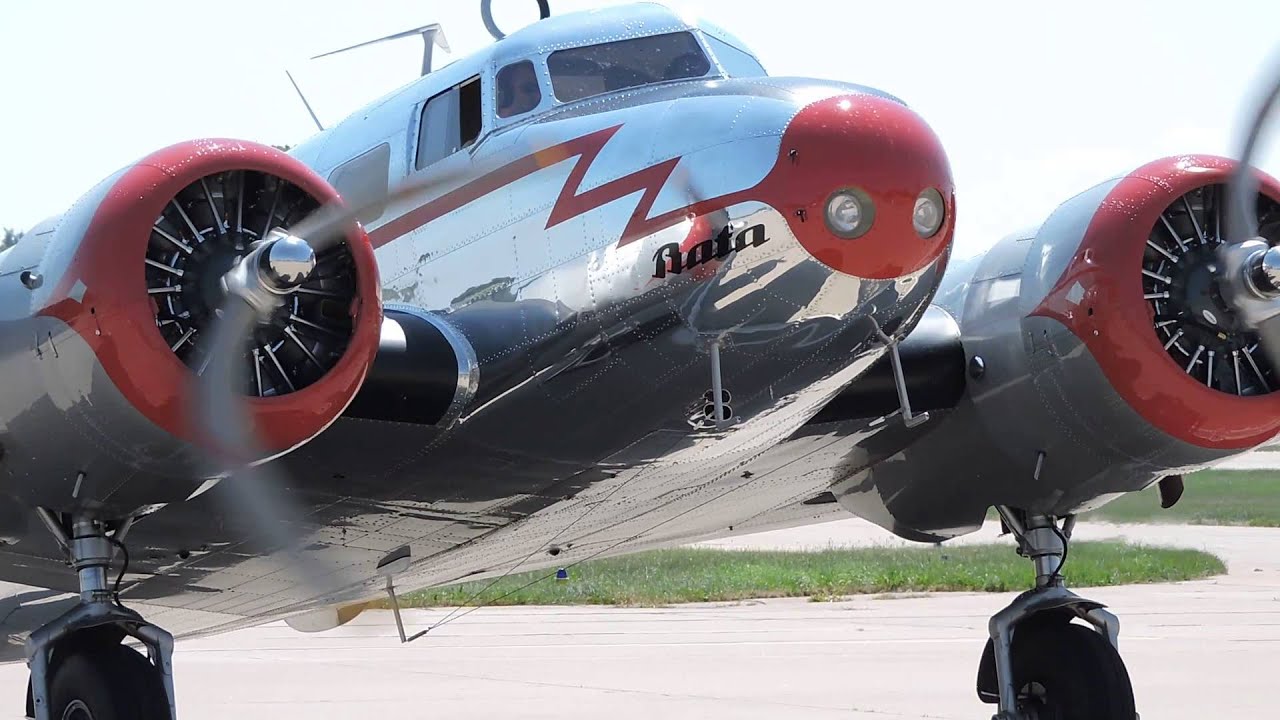 Lockheed L 10A Electra - YouTube