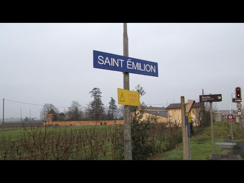 [ Saint-Emilion ( A medieval city near Bordeaux ) UNESCO World Heritage Site ] France