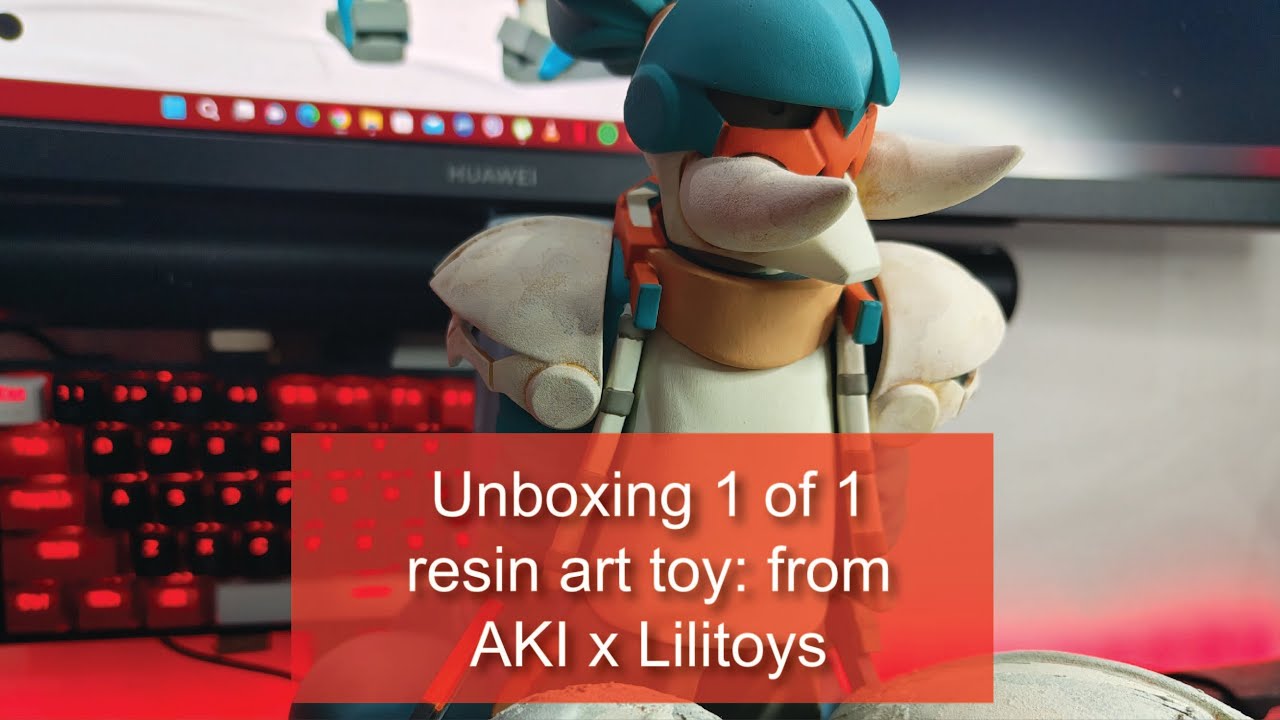 Unboxing 1 of 1 resin art toy: collaboration by local artists AKI x ...