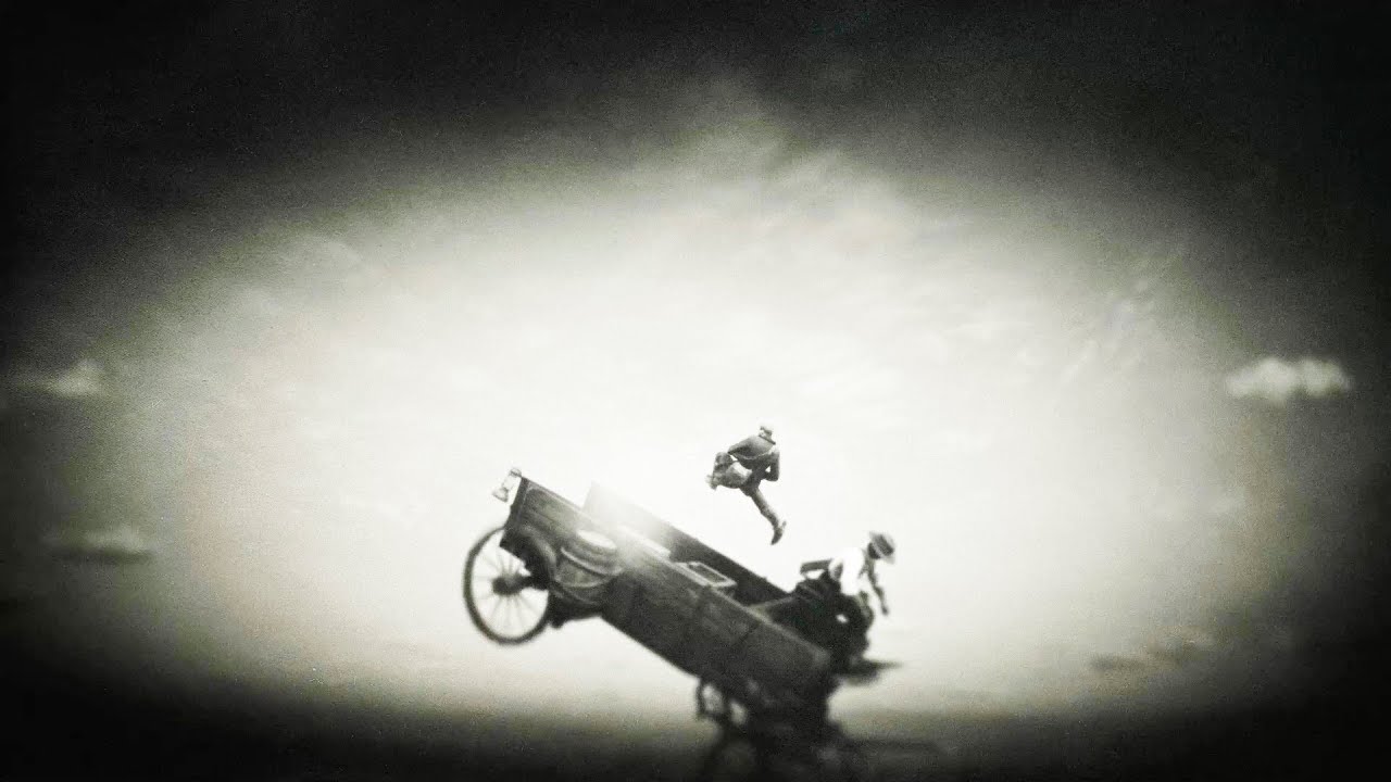 RDR2 - In traffic at a speed of 9999999. Cart with weapons. - YouTube