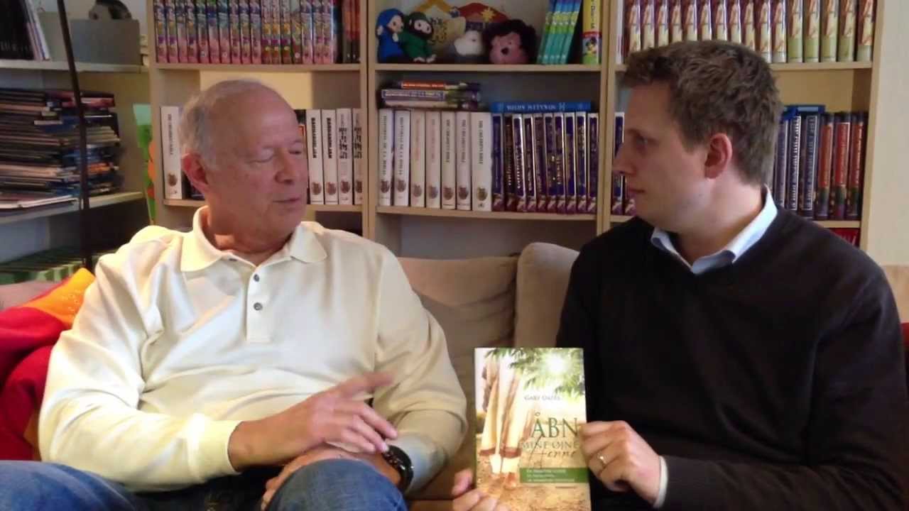 Interview med Gary Oates om "Åbn Mine Øjne, Herre" - YouTube