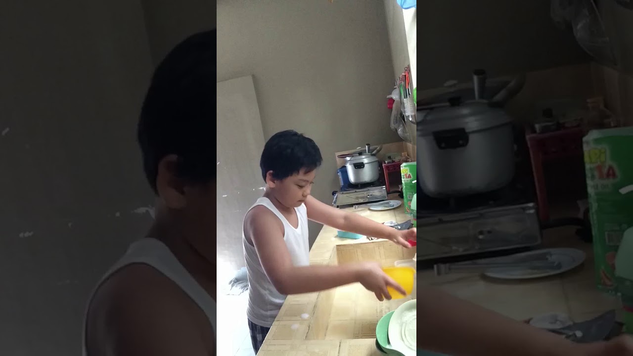 First time pinag hugas ng pinggan - YouTube