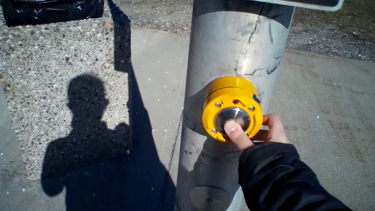 Requesting a bus to come to a remote bus stop (Ottawa) - YouTube