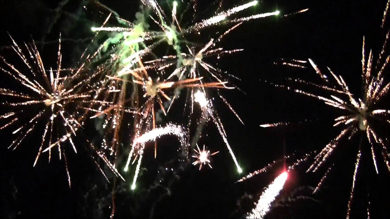 Sunset Bay 4th of July Finale 2014 - Phantom Fireworks - YouTube