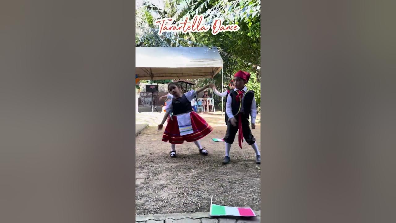 Tarantella Dance 💃🕺 - YouTube