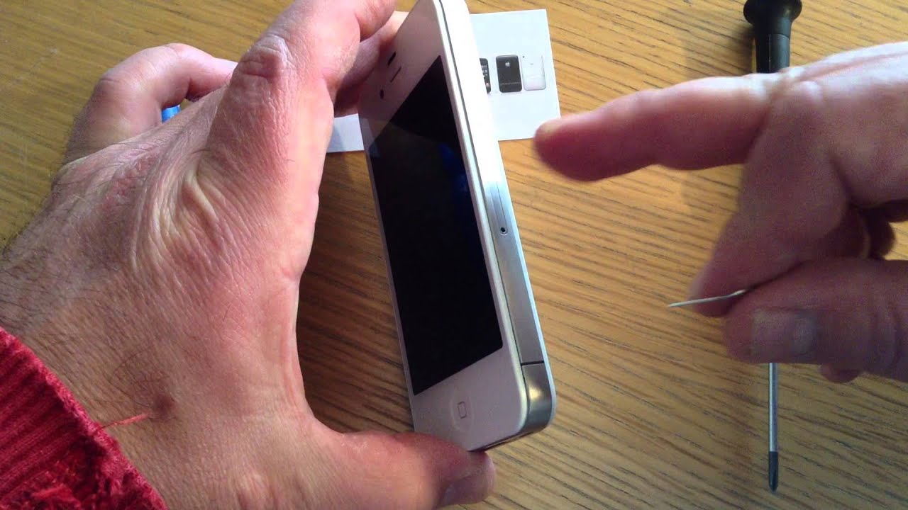How to remove iPhone 4 SIM card - YouTube