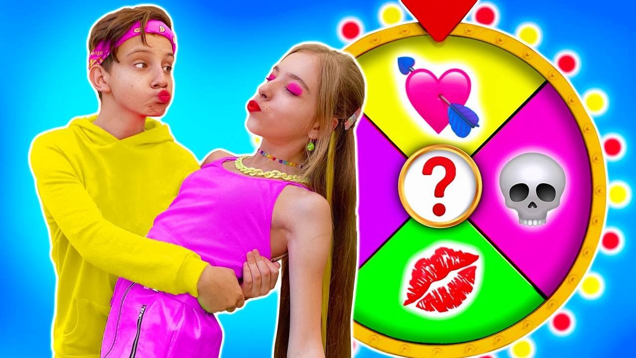 Rich Student VS Broke Student | High School Relationships - YouTube