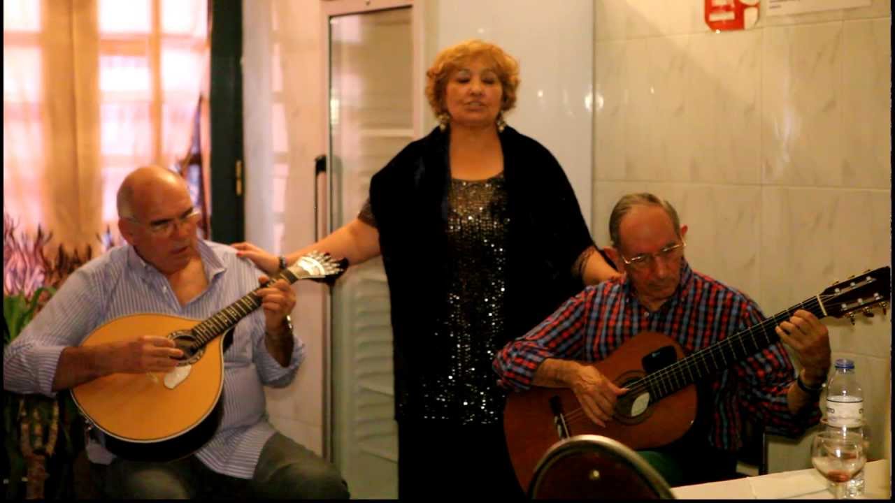 Natália Velez, "Fado Cigano" - "Nasci em Évora" - YouTube