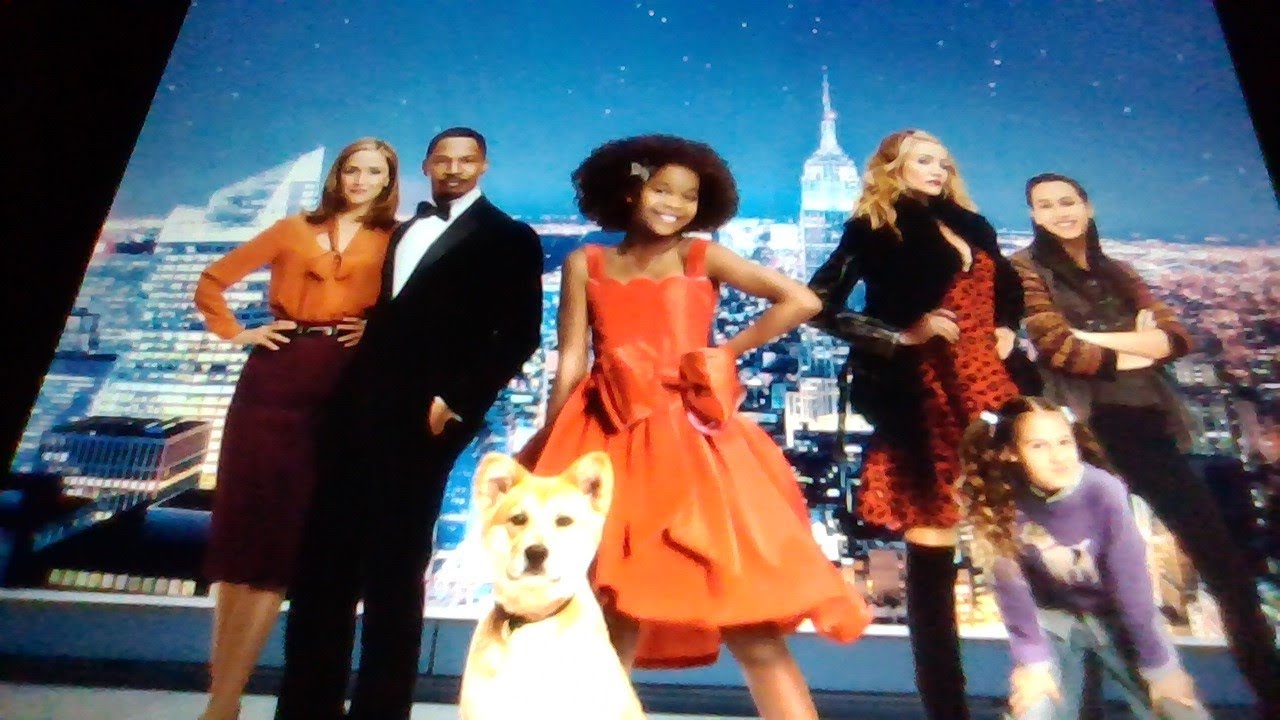 ANNIE (2014) REVIEW - YouTube