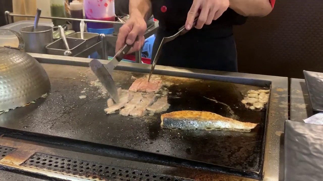 Japanese Chef Cooking Fish & Steak - YouTube