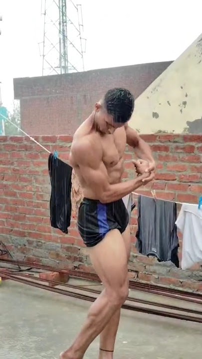 desi workout #desi #desigym #trendingsong #youtubeshorts #viralshort #fitness #hardwork #m ko ...