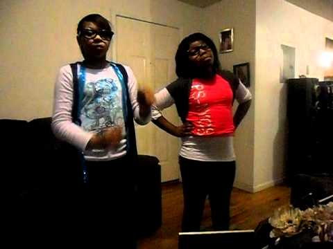 alexis and skye having fun not serisous