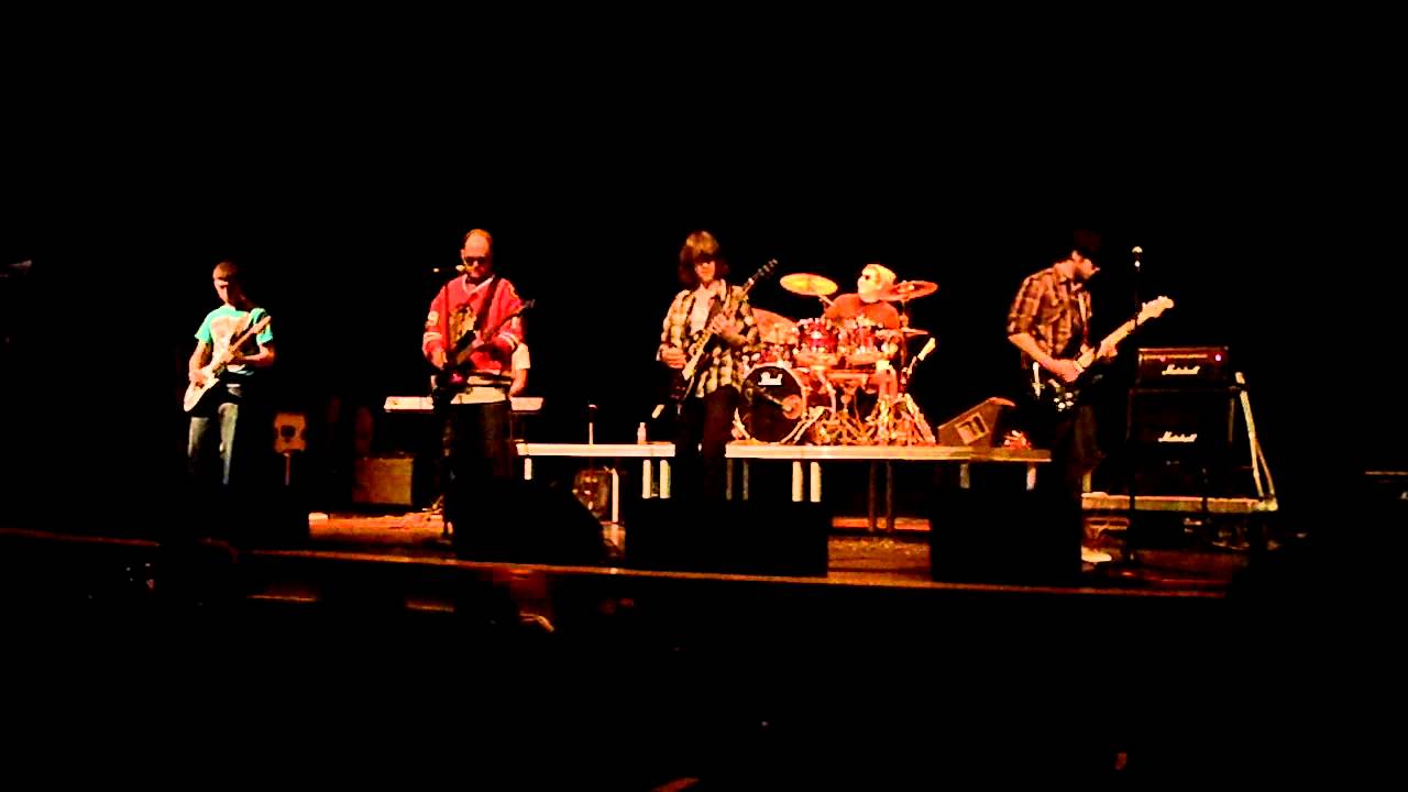 The Sixth Hour @ BOTB 2011.MOV - YouTube