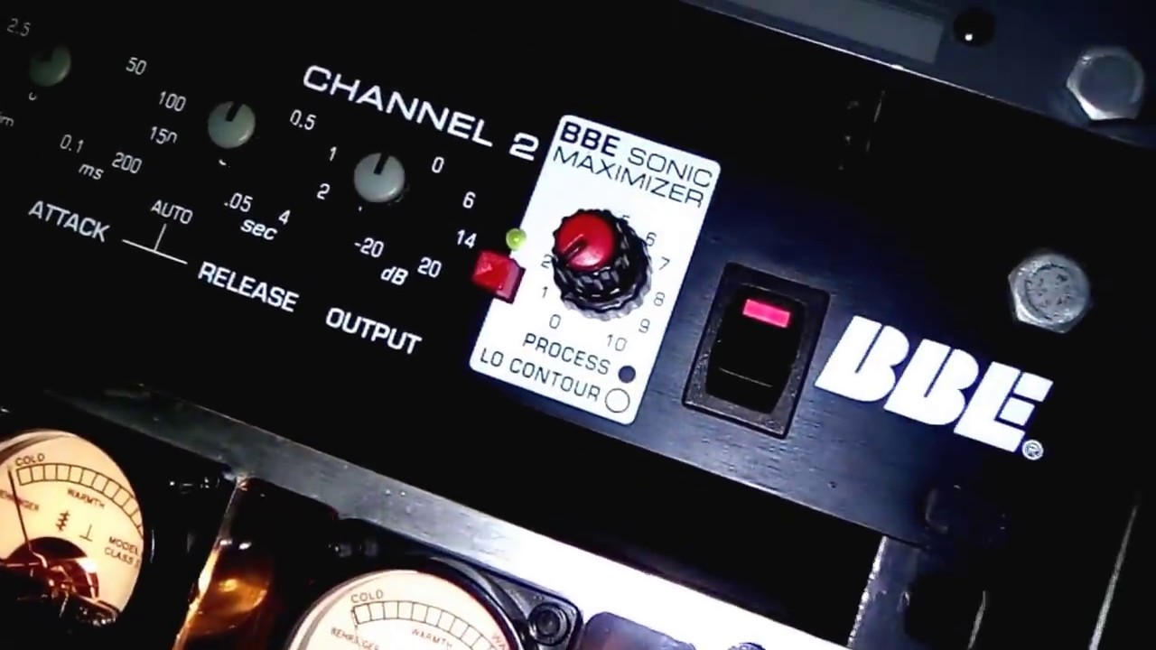Comparison between Audio Compressors dbx 266xs, aphex 106, BBE Maxcom ...