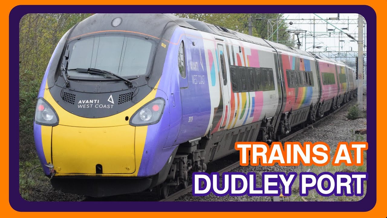 Trains at Dudley Port railway station (28/04/2023) - YouTube