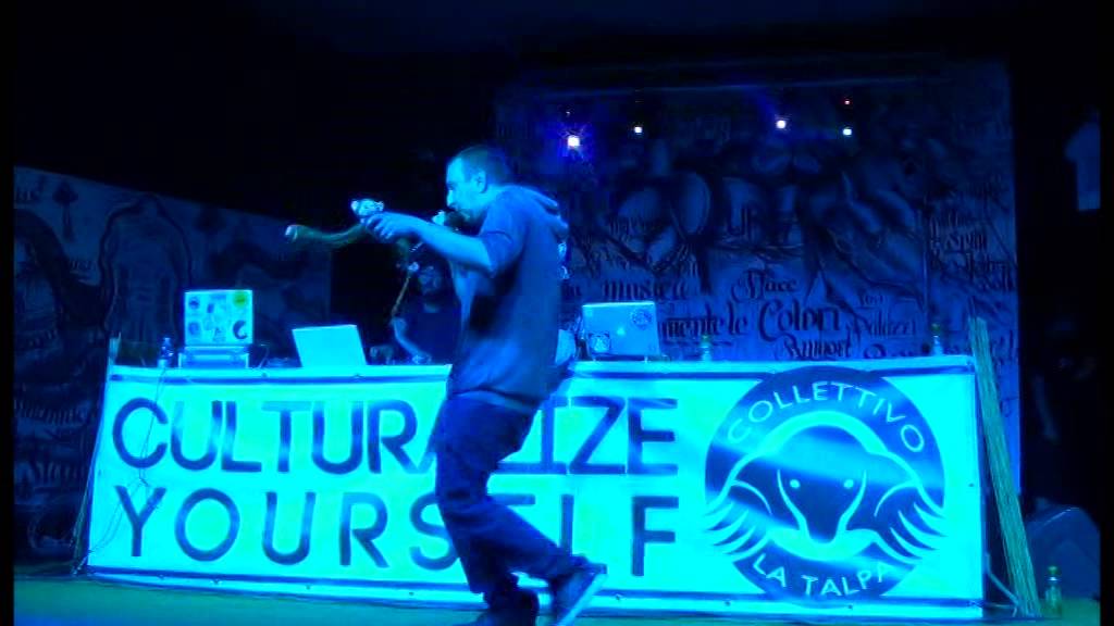 Chef Ragoo - Scimmyette - Live a Beernocchi Beer fest - YouTube