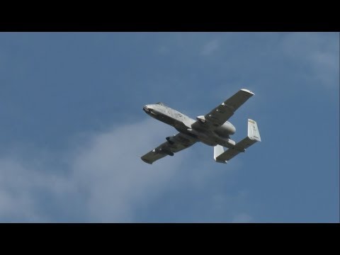EAA AirVenture 2019 - A-10 Close Air Support Demonstration