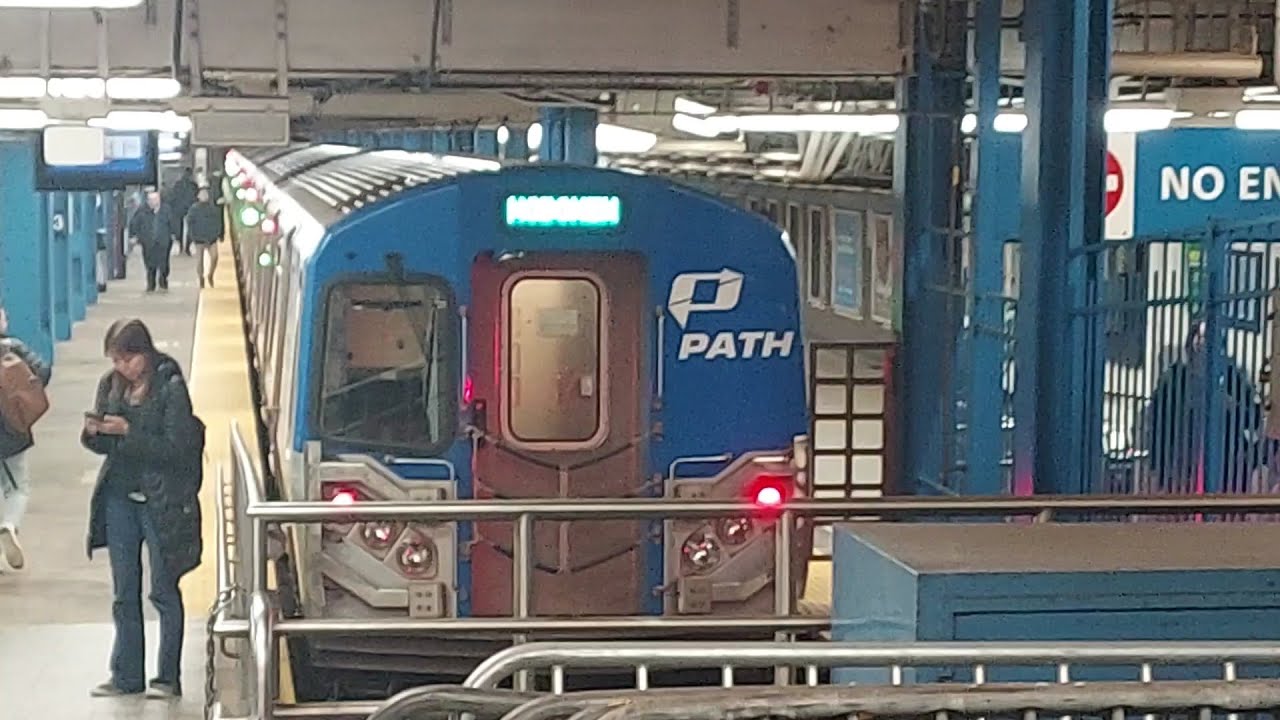 PATH train ride from 9th Street to 33rd Street. (Thanksgiving Special ...