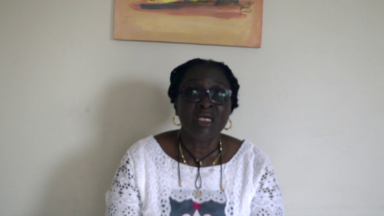 Entretien avec Mme Reine Alapini-Gansou - YouTube