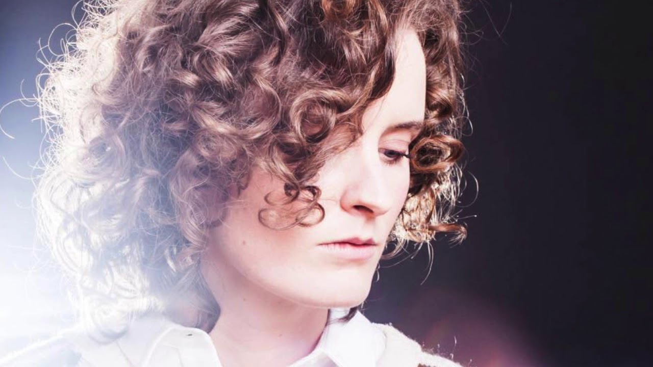 Elín Ey - Ef engill ég væri með vængi - YouTube