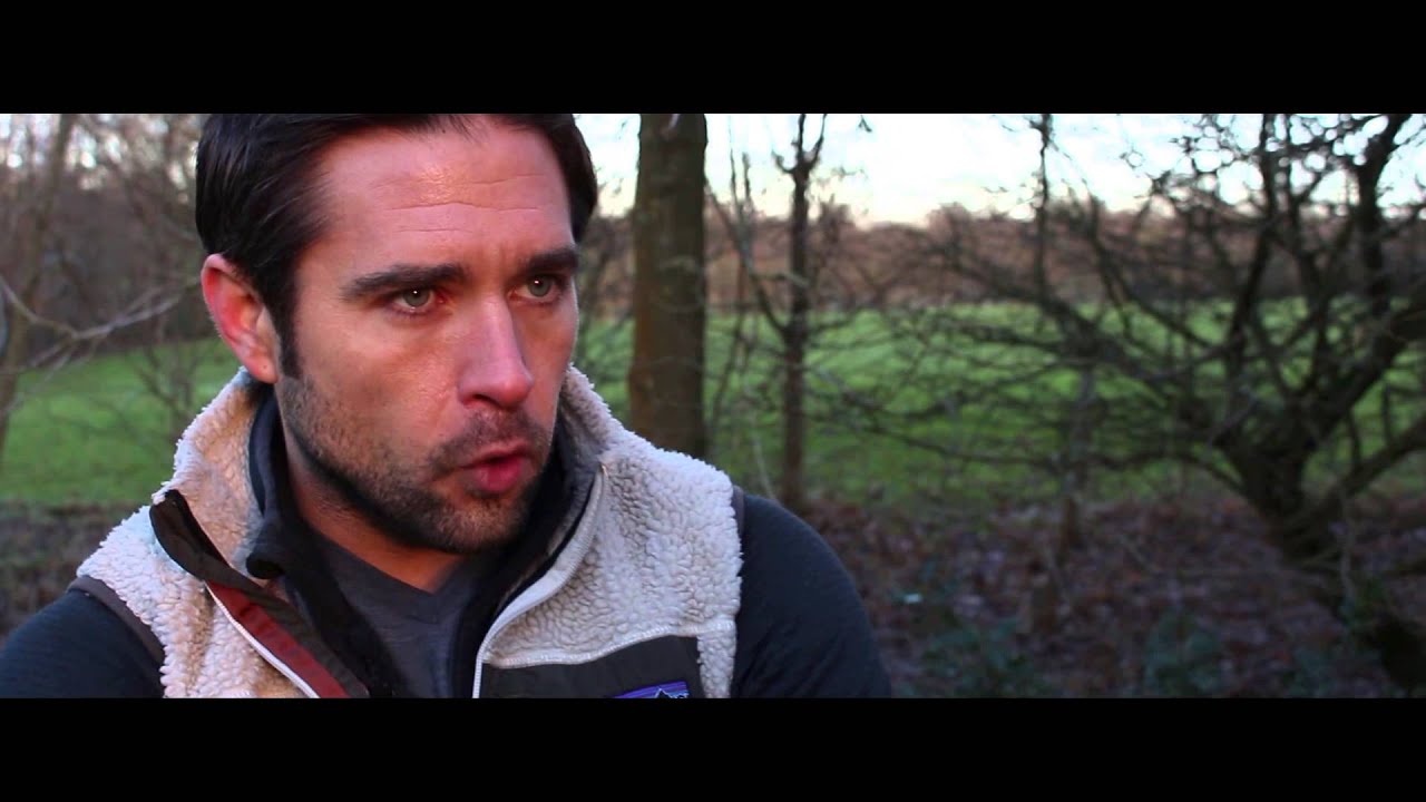 10,000 BC: Klint Janulis talks the dangers the tribe face - YouTube