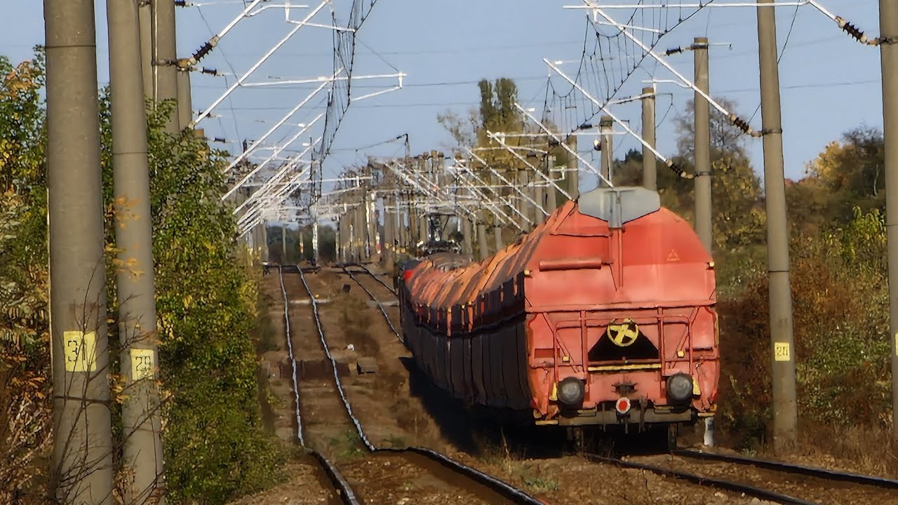 Lema 023 DBCR cu o navetă de la Arad pentru Constanța Port Zona B 29 10 ...