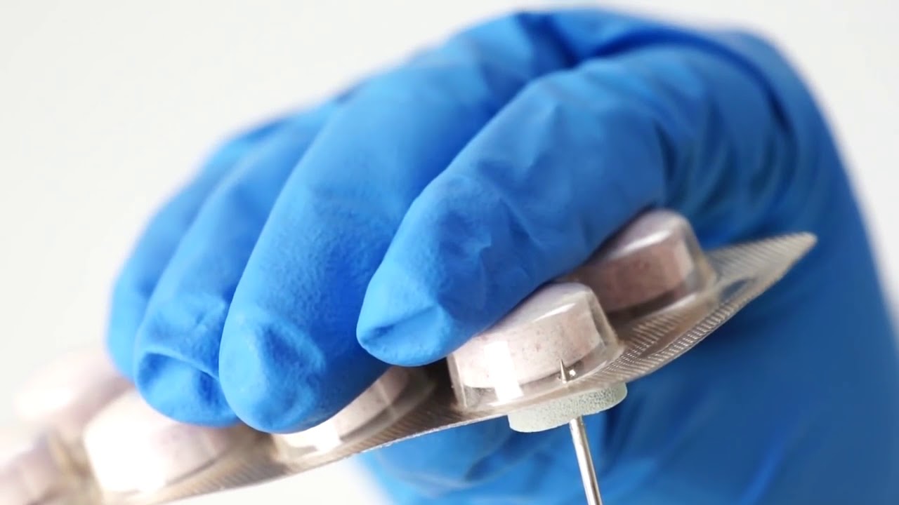 MOCON Optech Oxygen analyzer - YouTube