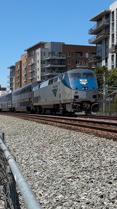 Amtrak P42DC 189 stops infront of a red signal right before entering San Diego Santa Fe depot ...