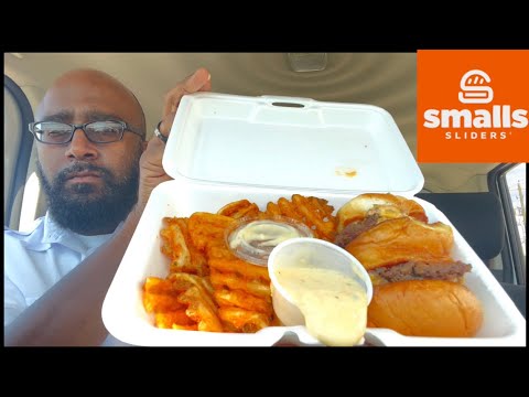 DREW BREES’ SMALLS SLIDERS®️ BURGER REVIEW; LOCAL SPOT #1 - YouTube