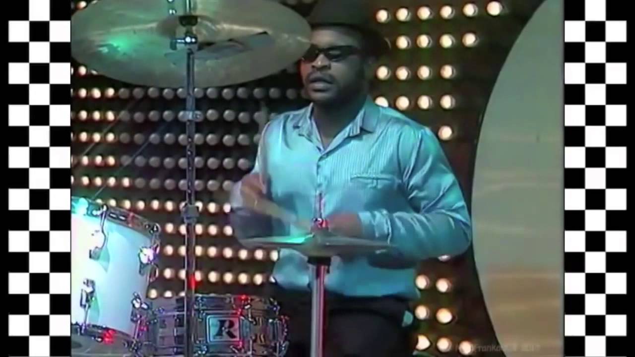 The Selecta - YouTube