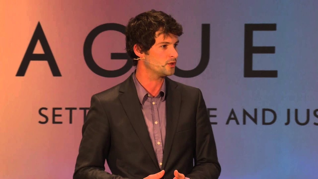 "Are robots able to maintain peace?" Anne van Rossum | HagueTalks - YouTube