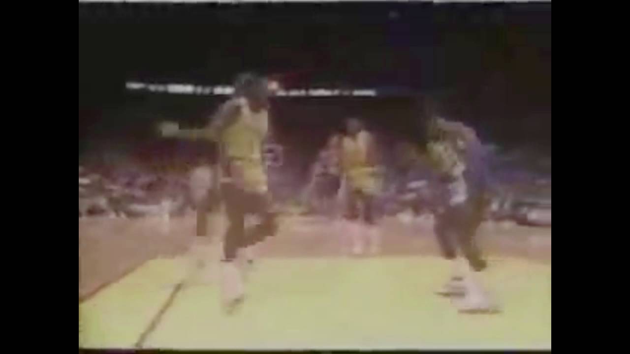 Magic Johnson - YouTube