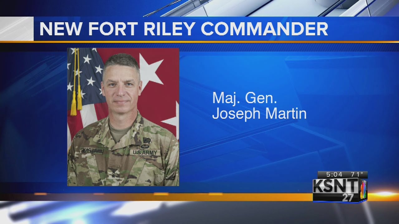 Army names new Fort Riley commander to replace fired officer - YouTube