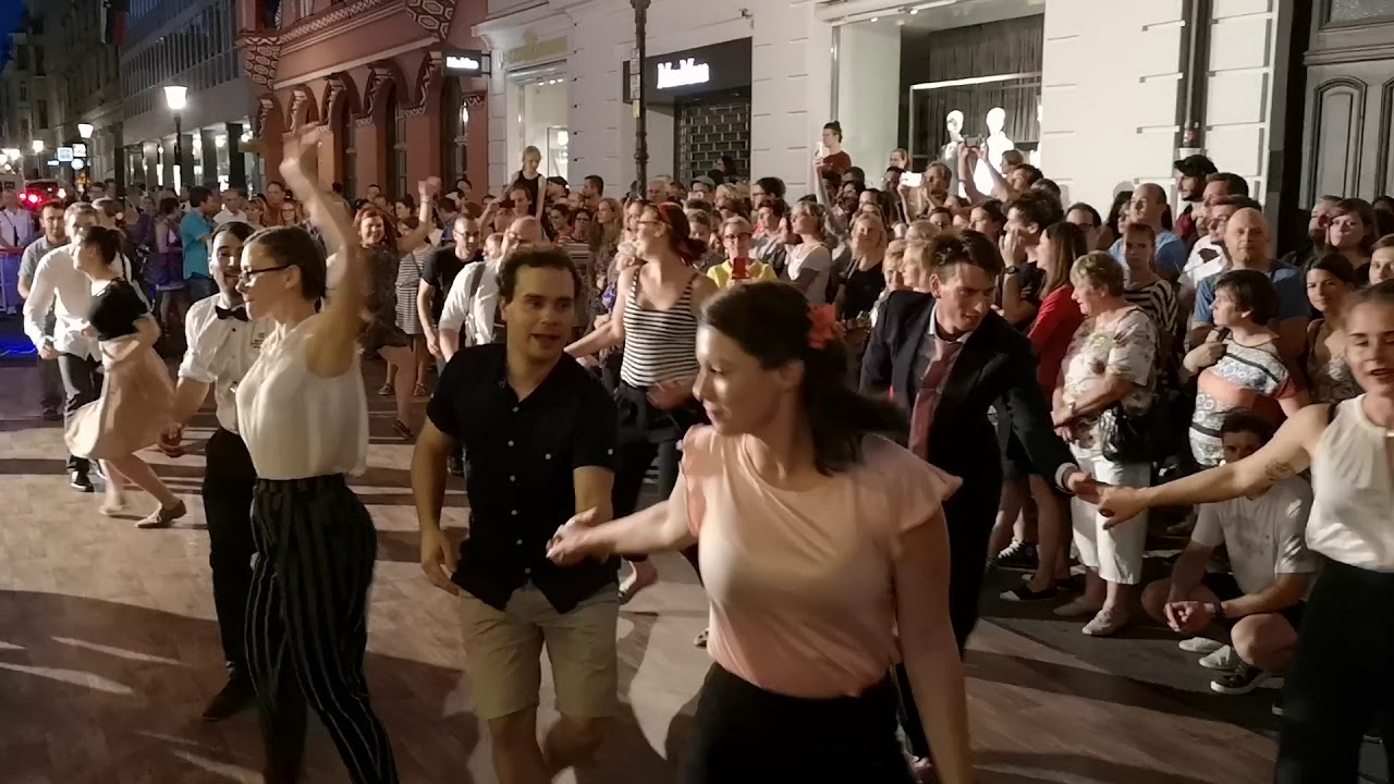 California routine Vintage Swing on Street Swing 2018 - YouTube