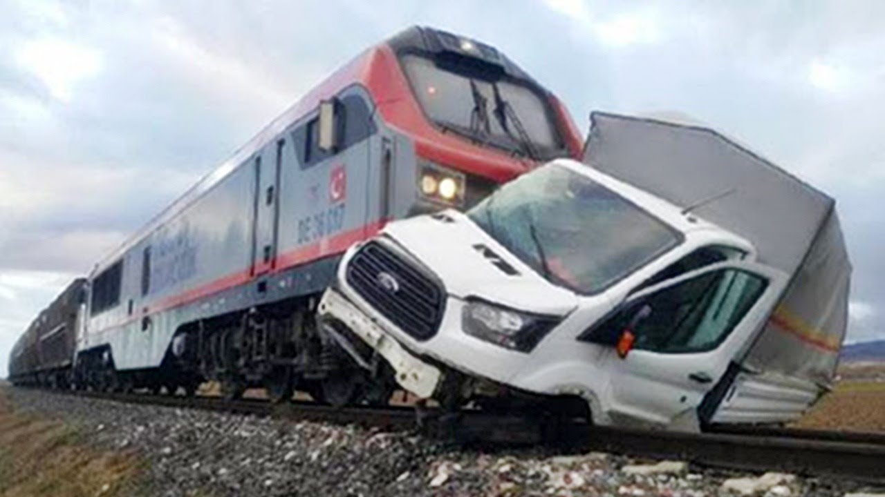 THE MOST TERRIBLE Train Crashes - 2020 Compilation - YouTube
