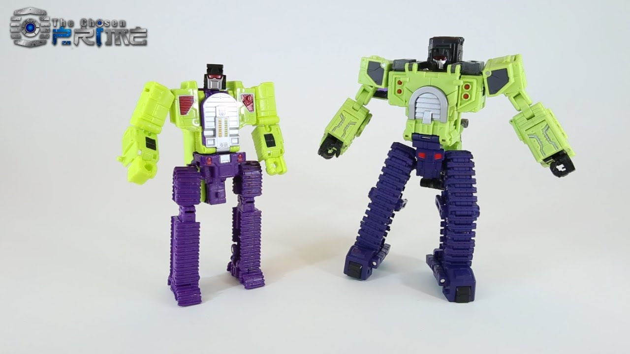 ToyWorld TW-C02 Unearth - Masterpiece Constructicon Scavenger - Video ...