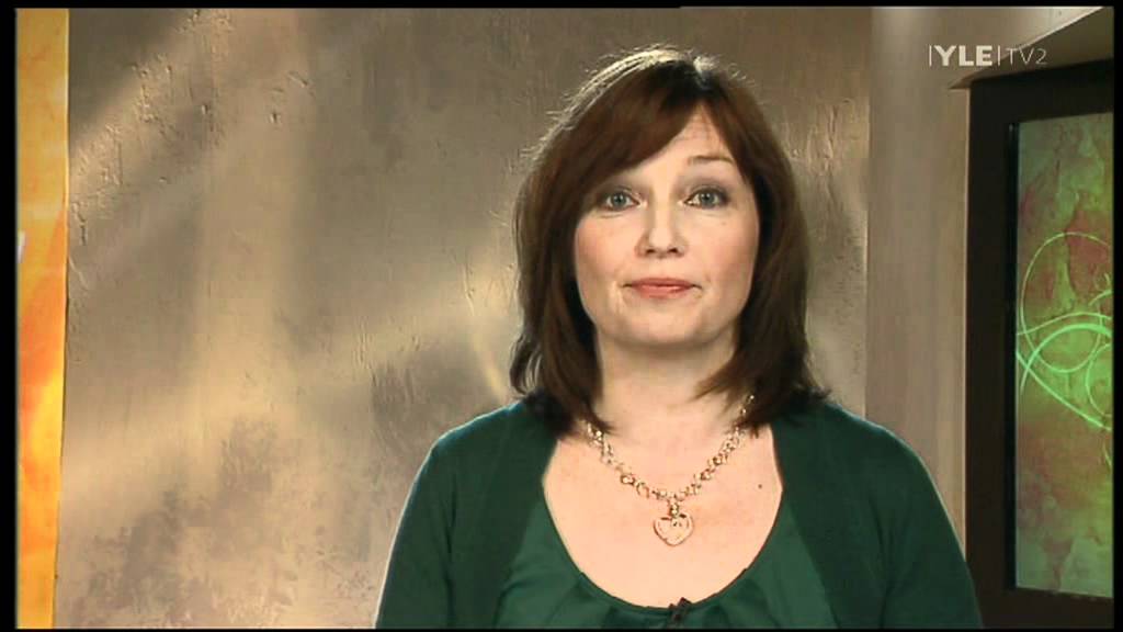Tiia Hasa - YLE TV2 viimeinen kuulutus - YouTube