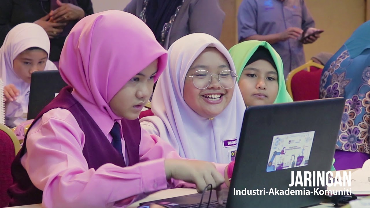 Video Launch MTDC-UiTM Maker Talent Competition 2019 - YouTube