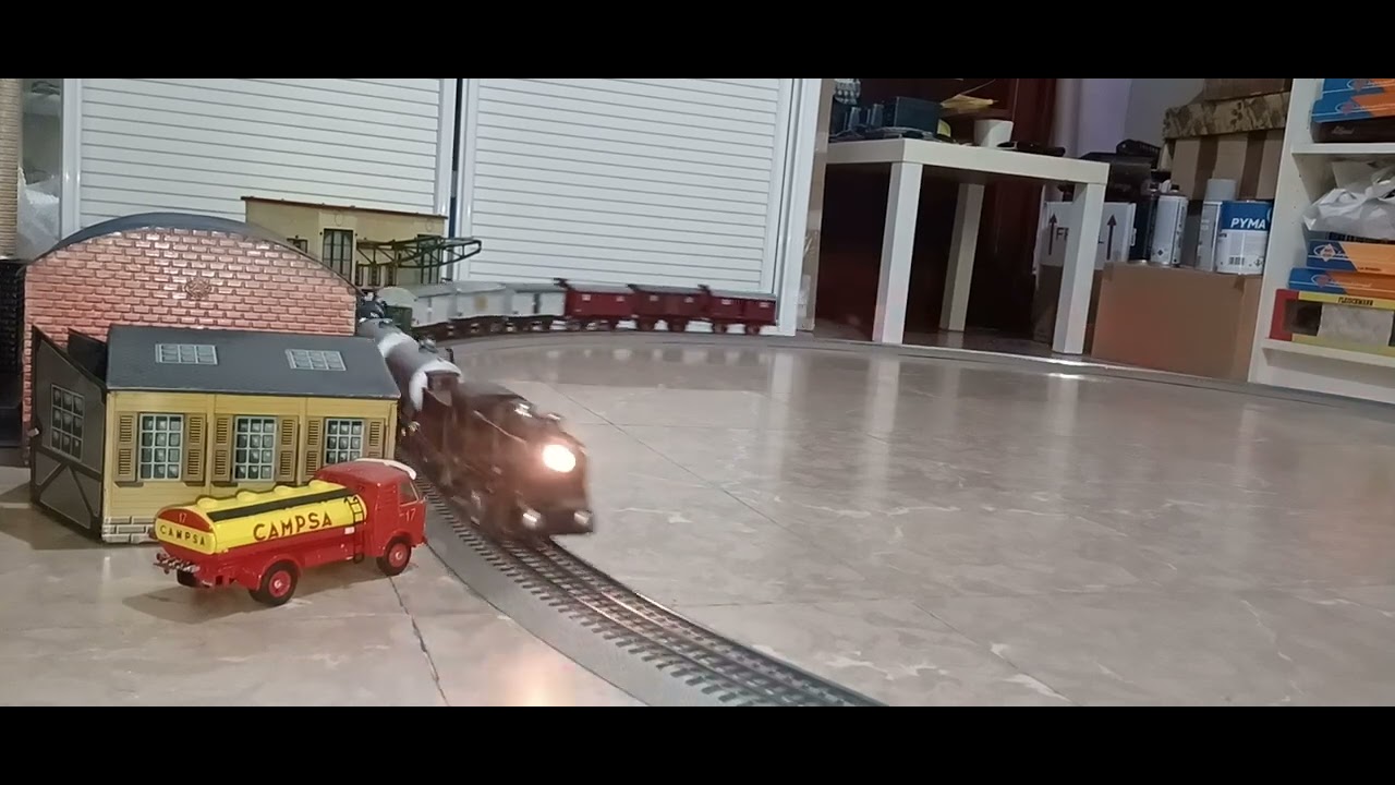 Locomotora 984 motor calamina.(Parte II).Prueba en via. IMPRESIONANTE ...