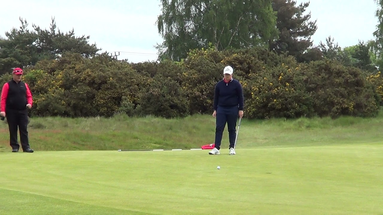 Downhill Curling Putt,Woodbridge GC County Championship Semi 2018 - YouTube
