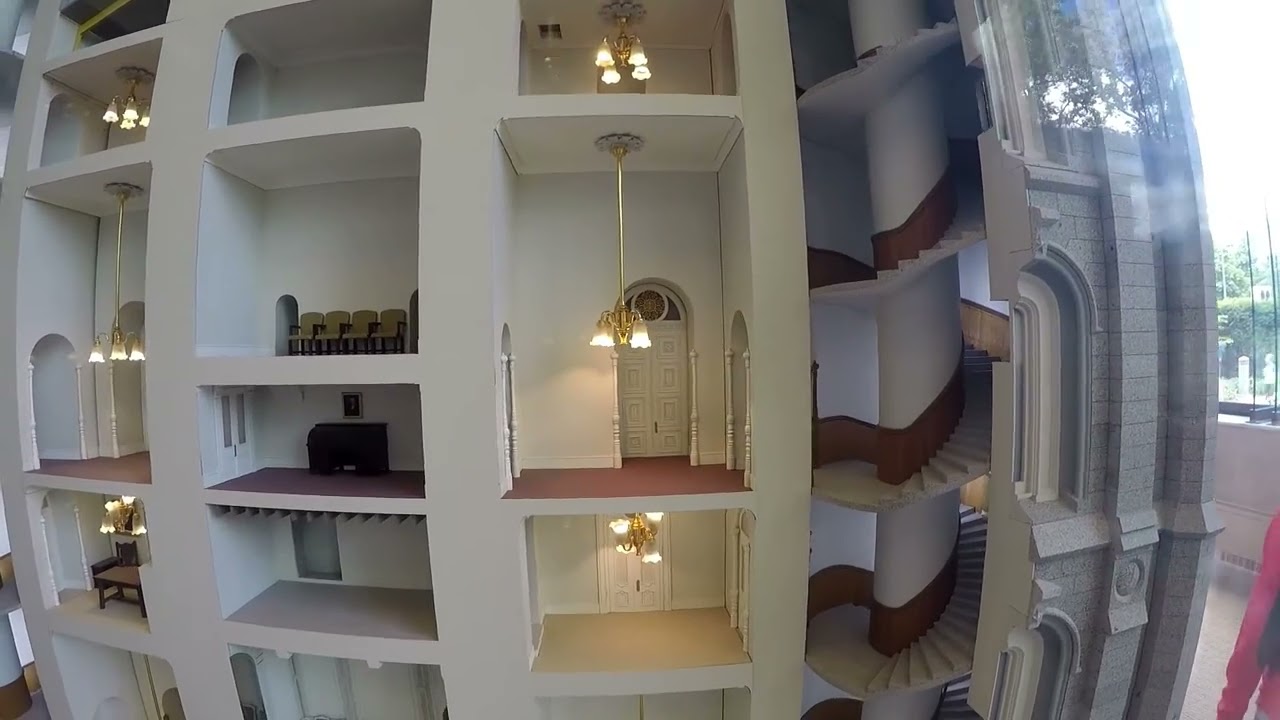 Mormon Visitors Center, Salt Lake City, Utah - YouTube