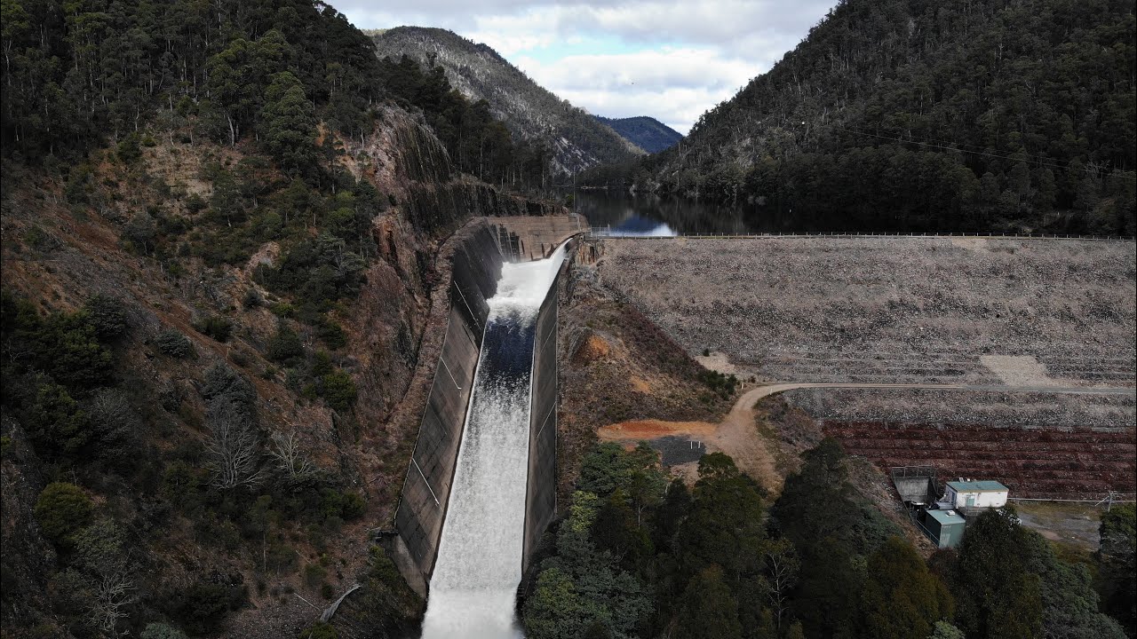 Lake Parangana spilling, Mersey Forest. - YouTube