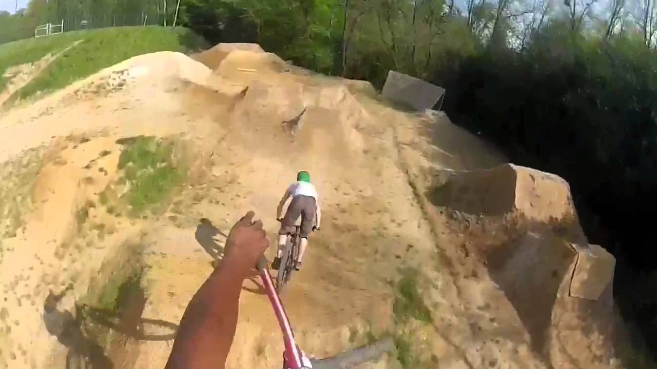 Dirt Slopestyle riding - YouTube