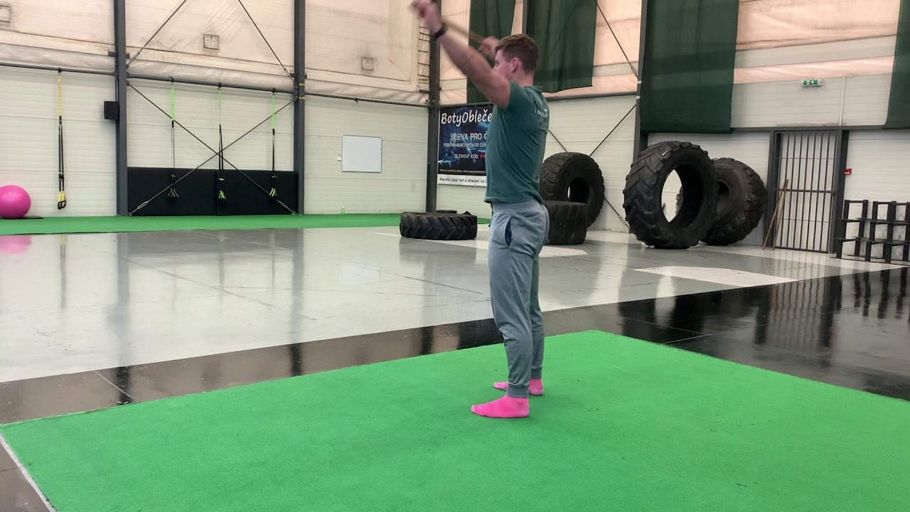 Overhead Squat Mobility Test - YouTube