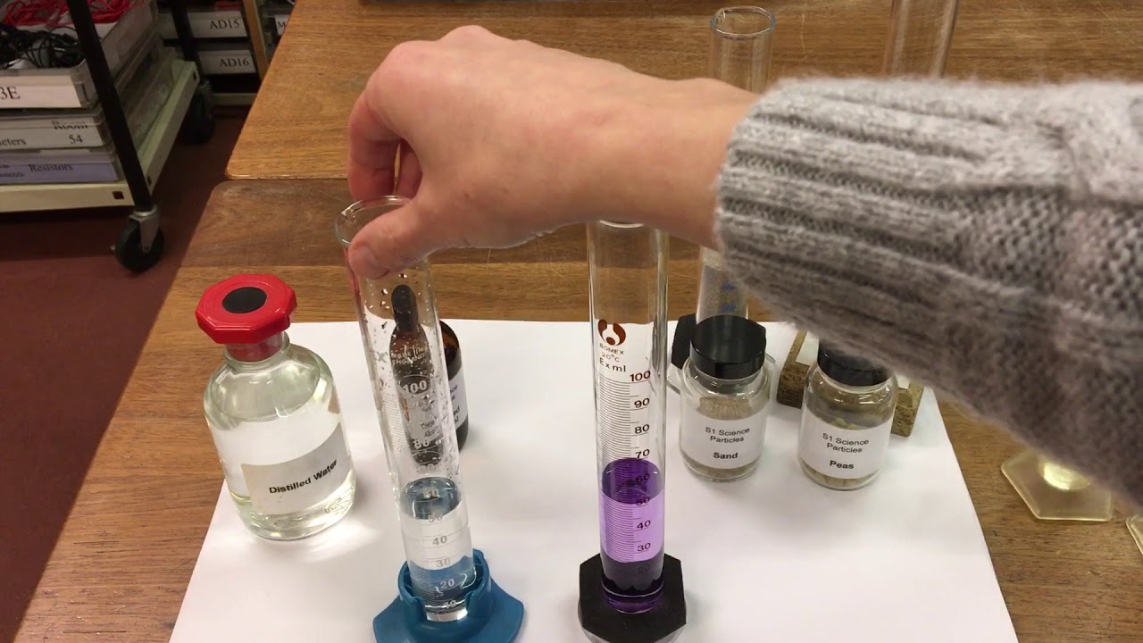 Solubility - measuring cylinder experiment - YouTube